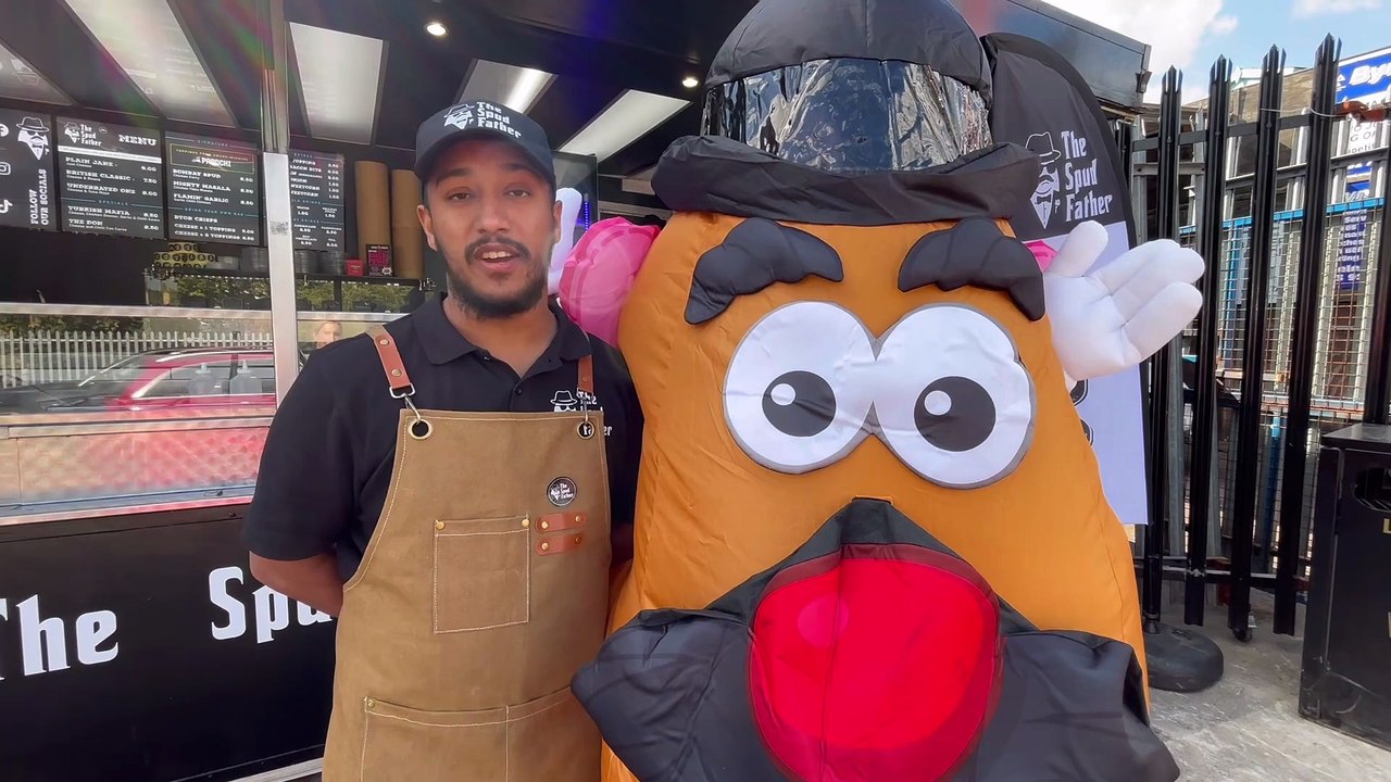 The Spud Father Opens in Portsmouth - video Dailymotion