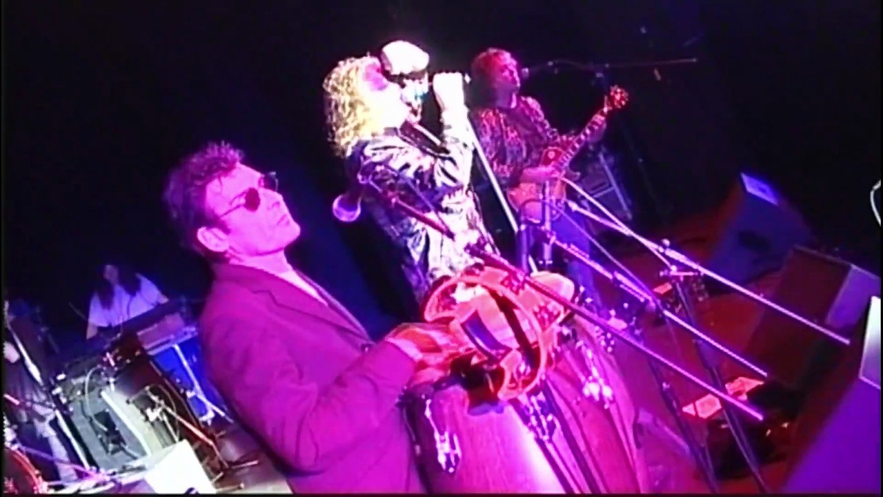 Children Of The Revolution (T-Rex cover) - Mickey Finn's T-Rex (live ...