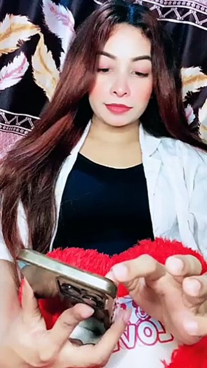 Bangladeshi beautiful Queen monika bigo live open show pat -2 - video ...