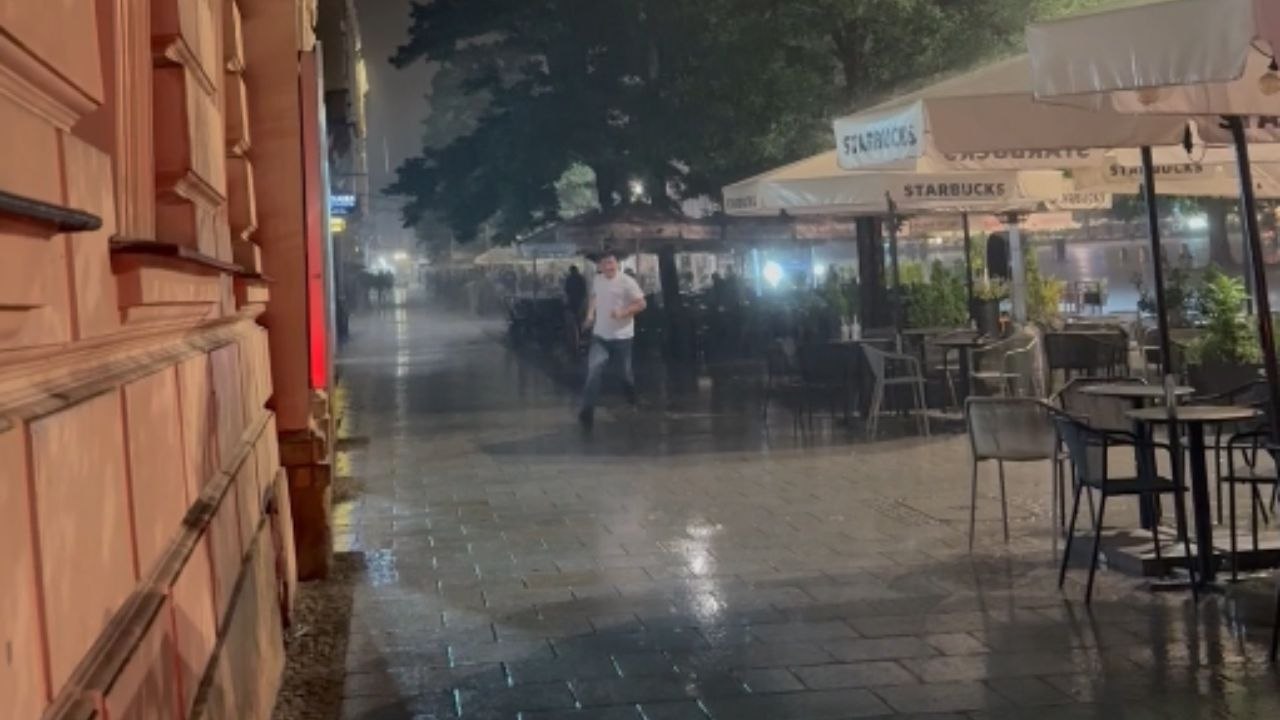 Embarrassing fall caught on camera as man slips during storm and ...