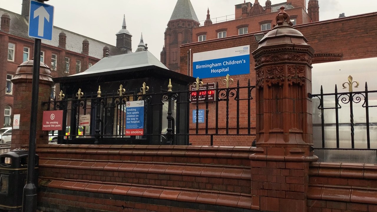 Discounted tram tickets extended for hospital trips - video Dailymotion