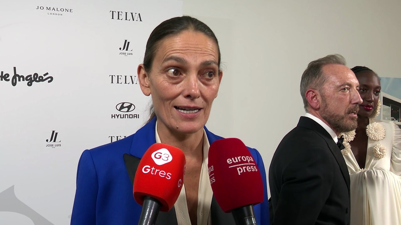 Laura Ponte echa un capote a Juan Carlos I en medio del vendaval: "Se ...