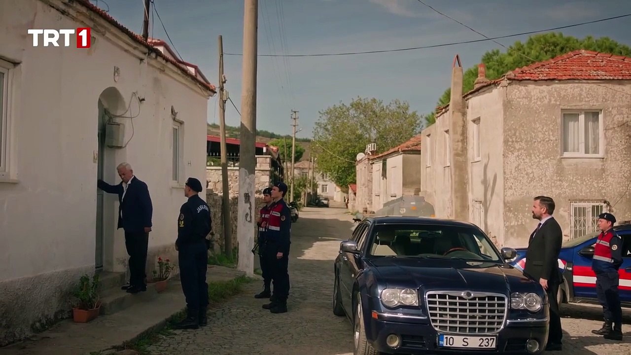 Cennetin Cocuklari - Episode 10 (English Subtitles) - video Dailymotion