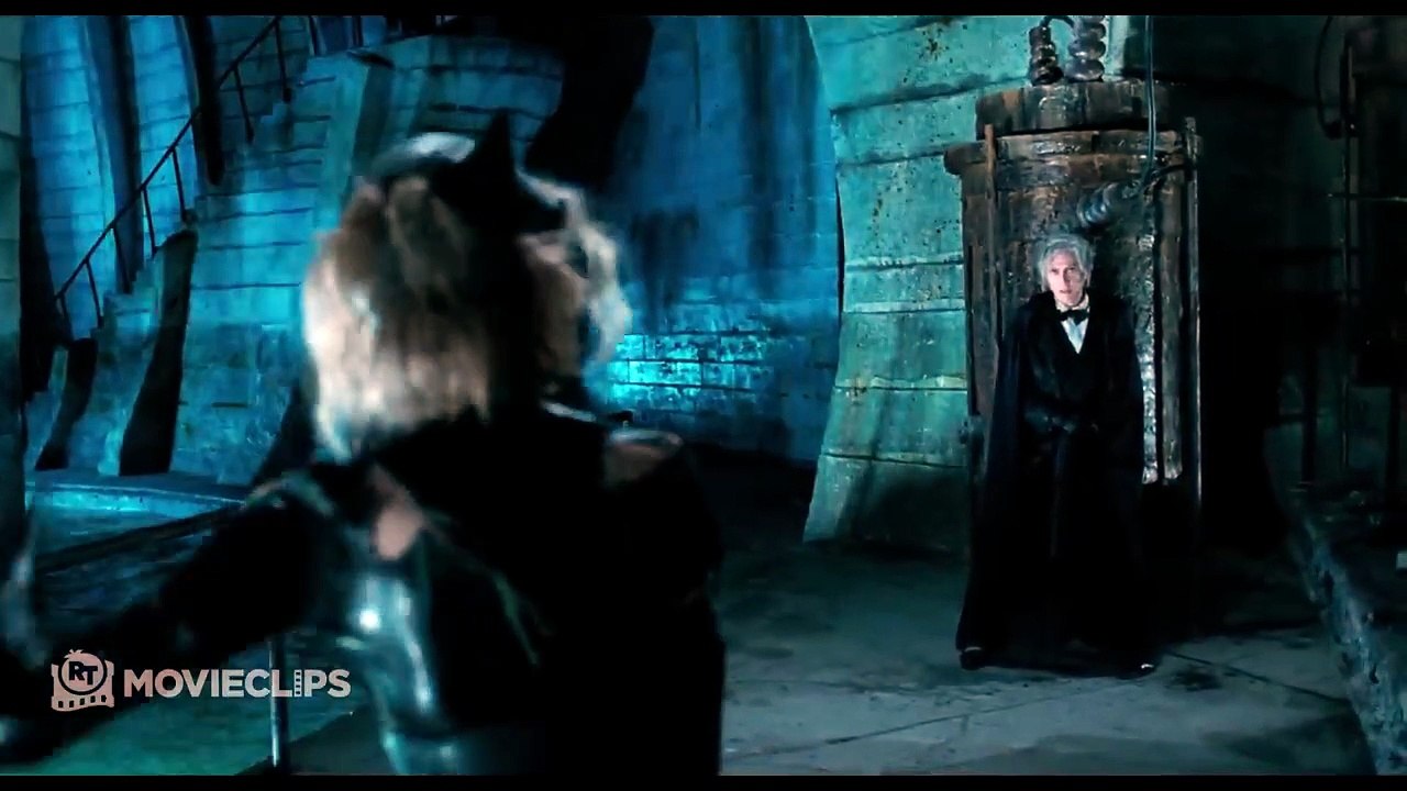 Batman Returns (1992) - Catwoman's Kiss of Death | Movieclips - video ...