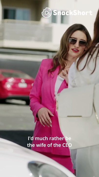 I fell in love with my fiancé whom I had never met. 【She is not your ...