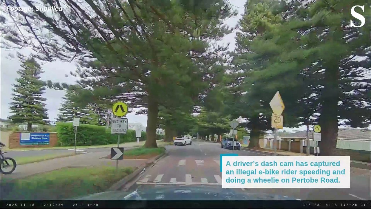 Dash cam footage captures dangerous illegal e-bike rider. - video Dailymotion