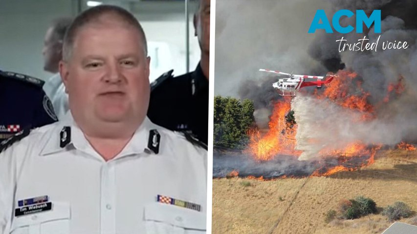'Uncontrollable, unpredictable, very fast moving': Victoria fire update ...