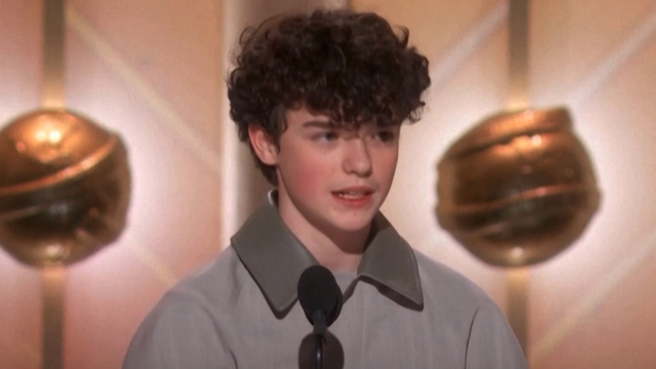 Owen Cooper shouts out LFC during his Golden Globe Award acceptance ...