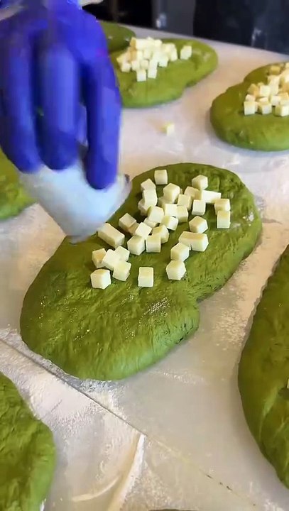White Chocolate Matcha Bread - Vidéo Dailymotion
