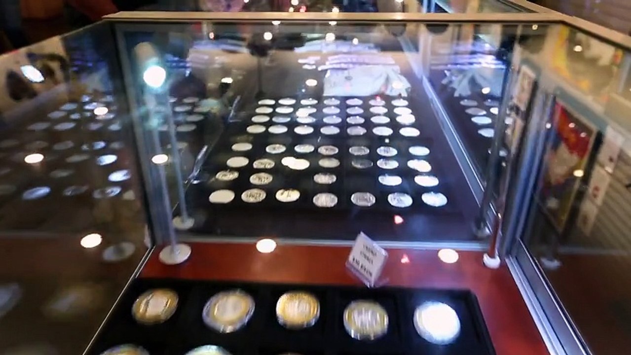 Pawn Stars - Season 24 Episode 01 Where the Wild Things Pawn - video ...