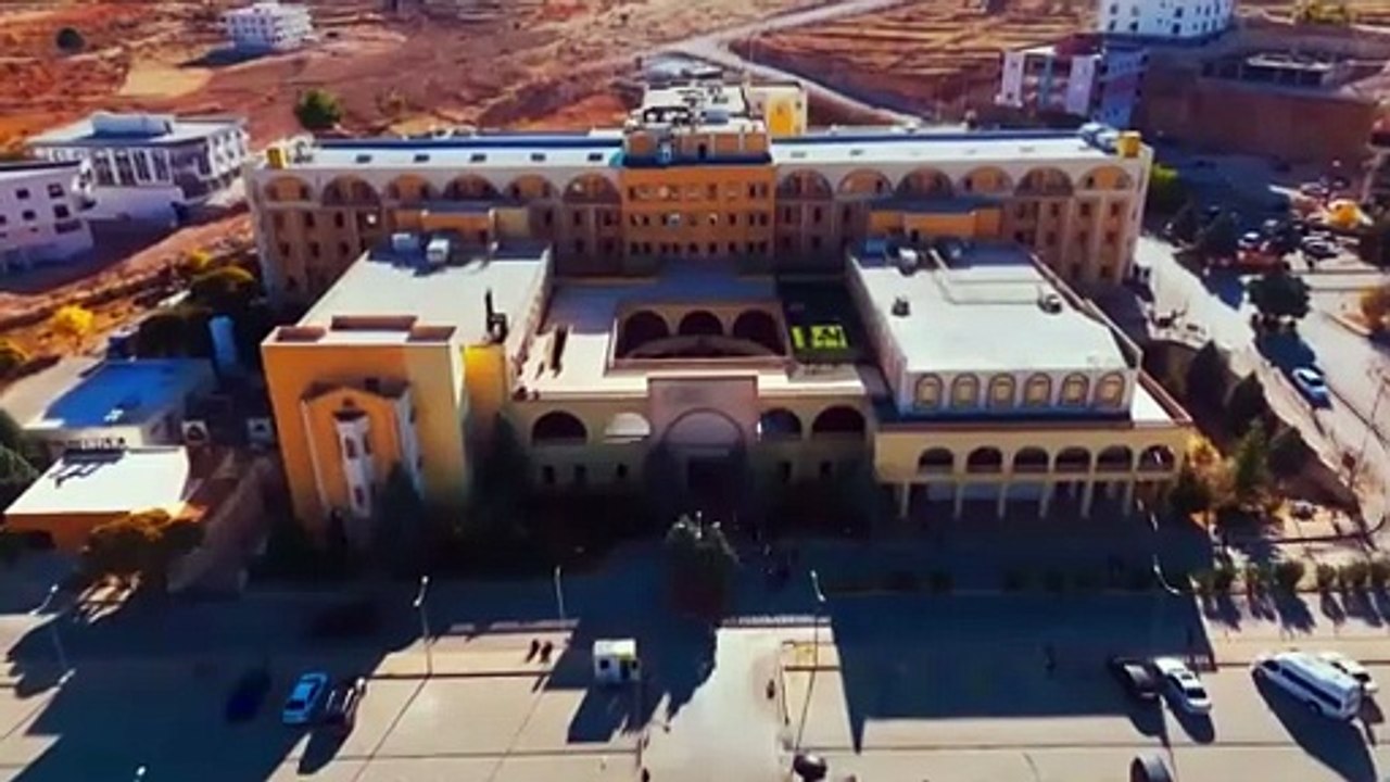 Uzak Sehir - Episode 28 (English Subtitles) - video Dailymotion