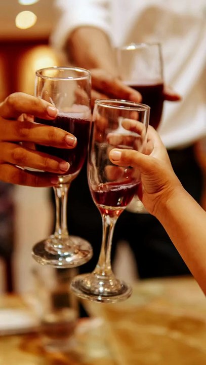 The alcohol industry is dying - video Dailymotion