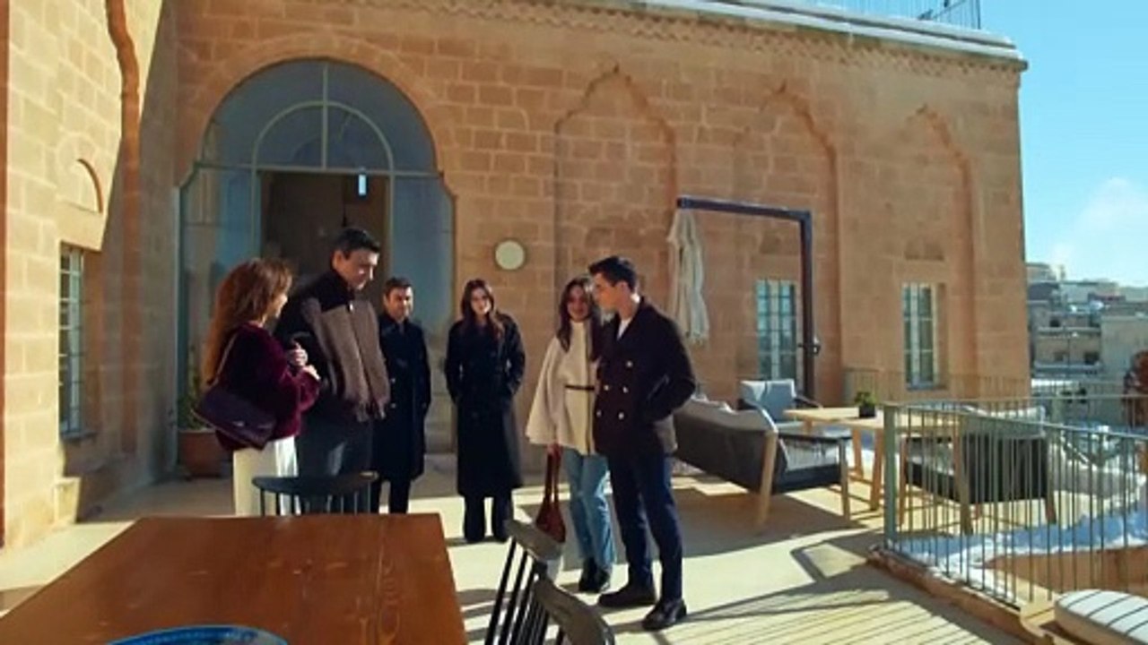 Uzak Sehir - Episode 45 (English Subtitles) - video Dailymotion