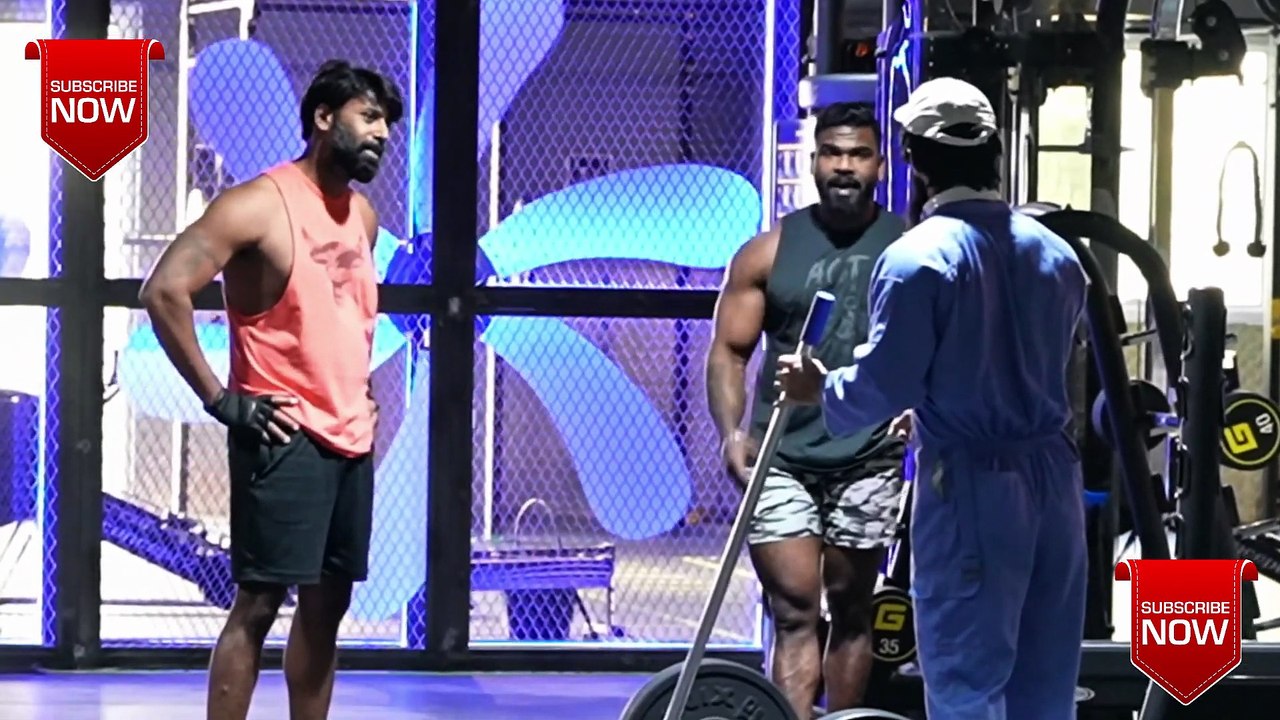 ELITE Powerlifter ANATOLY Use 32kg Mop - Pretended to be a CLEANER in a ...