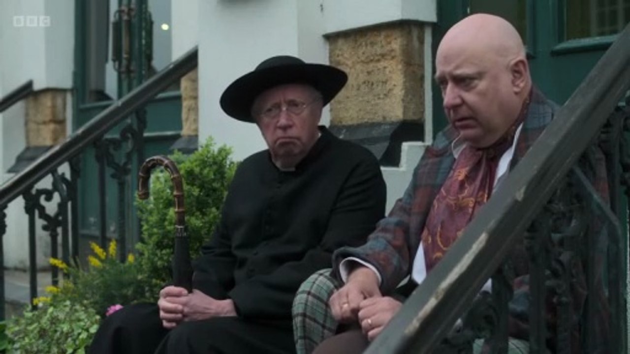 Father Brown S13 E04 | Father Brown | Season 13 Episode 04 - video ...