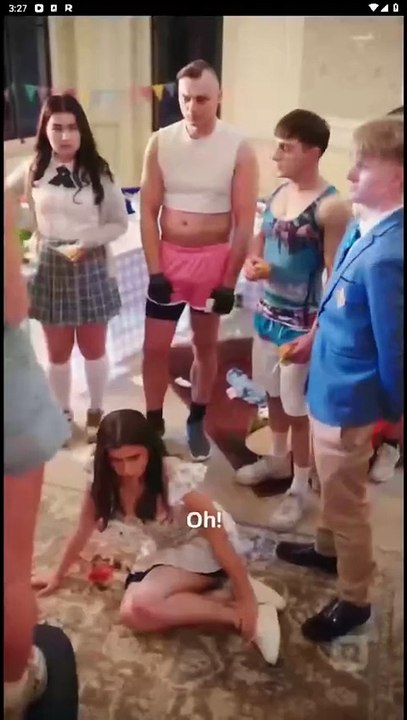 Nanny To My Hot Bully - video Dailymotion