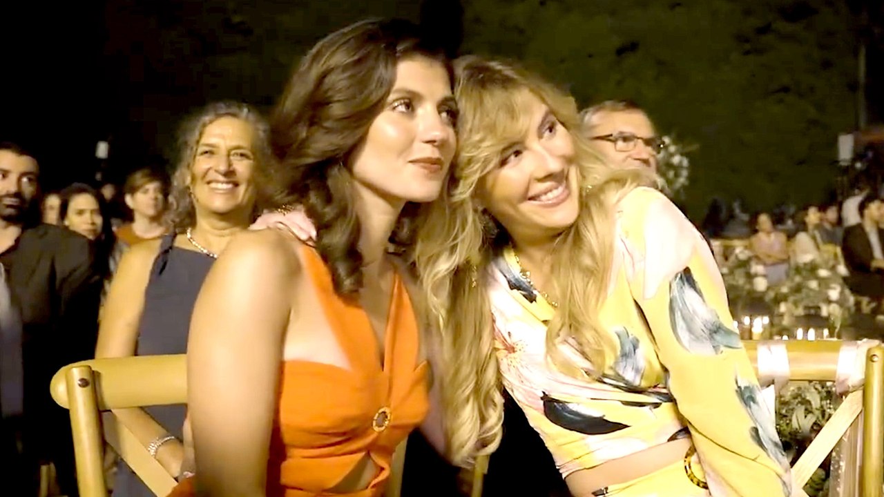 Emily Henry Goes Inside Her People We Meet on Vacation Cameo - video ...