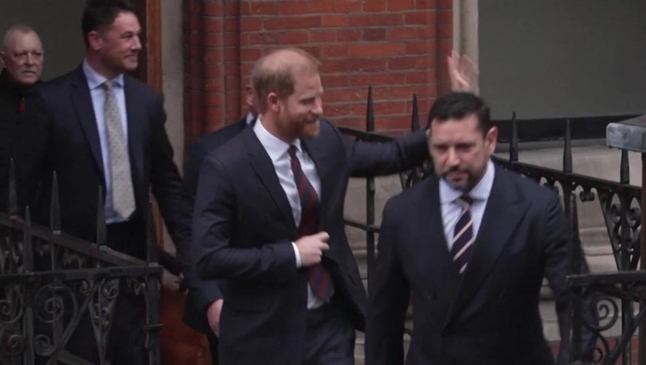 Prince Harry leaves High Court after giving evidence in privacy lawsuit ...