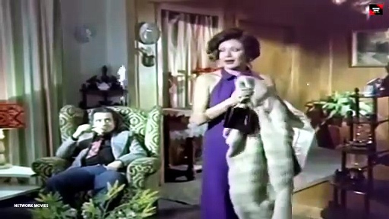 Beş Tavuk Bir Horoz - Dailymotion Video