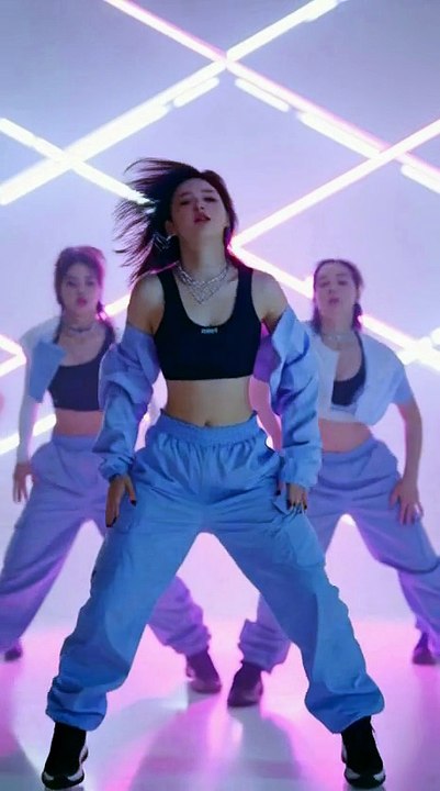 D05 Dance Performance 🔥 #shortsindia #dance #kpop #blackpink #kpopdance ...