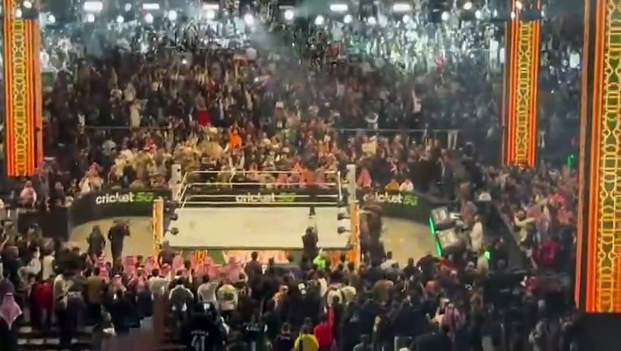 What Happens Off Air With Roman Reigns After WWE Royal Rumble 1/31/2026 ...