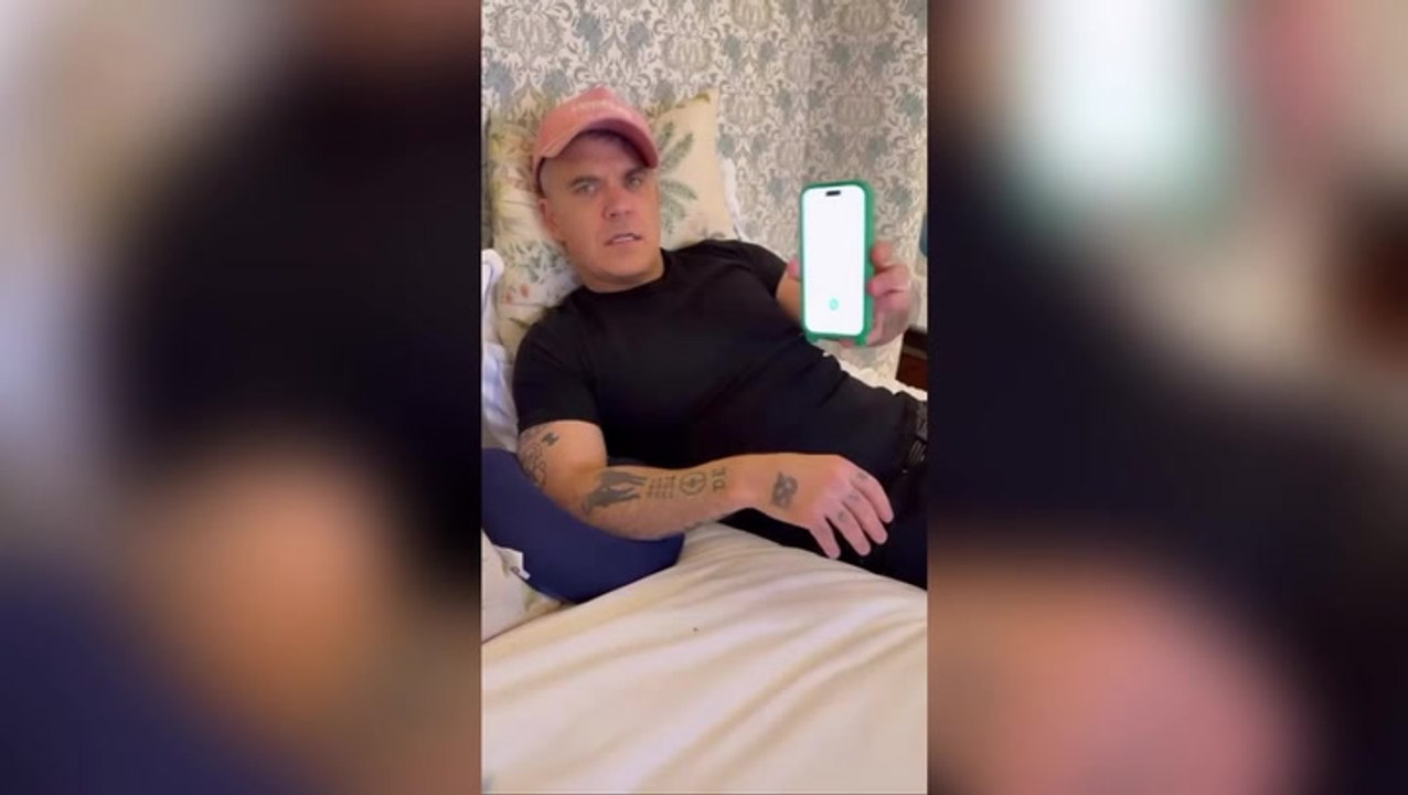 Robbie Williams contacts Take That fan decades after she gave him her ...