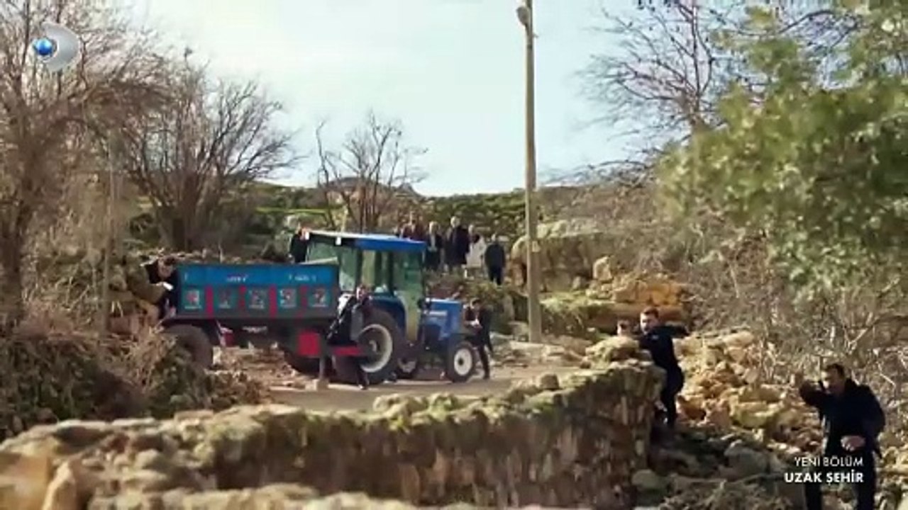 Uzak Sehir - Episode 51 (English Subtitles) - YoTurkish ️ - video ...