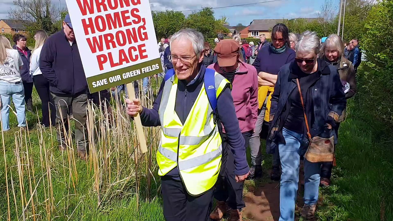 Protect Wellington demonstrators set out on a protest walk using public ...