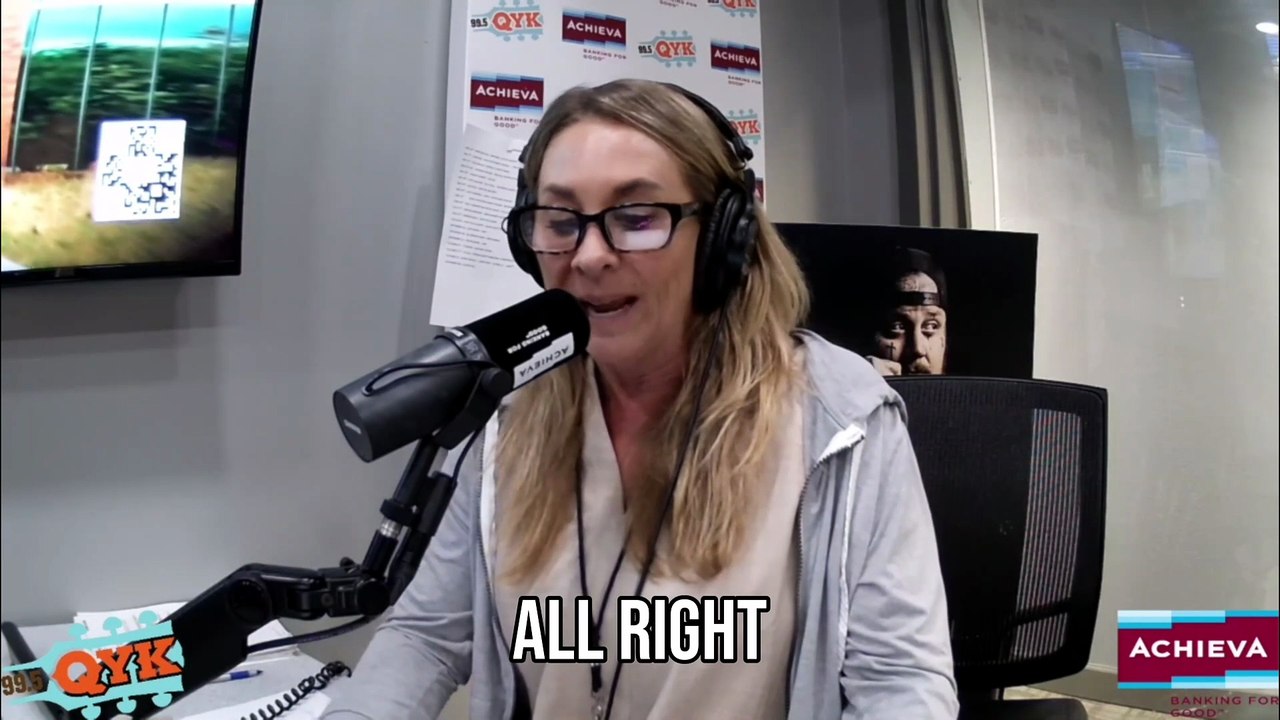 Carline Fun Fact - Mountain Dew and Moonshine - video Dailymotion