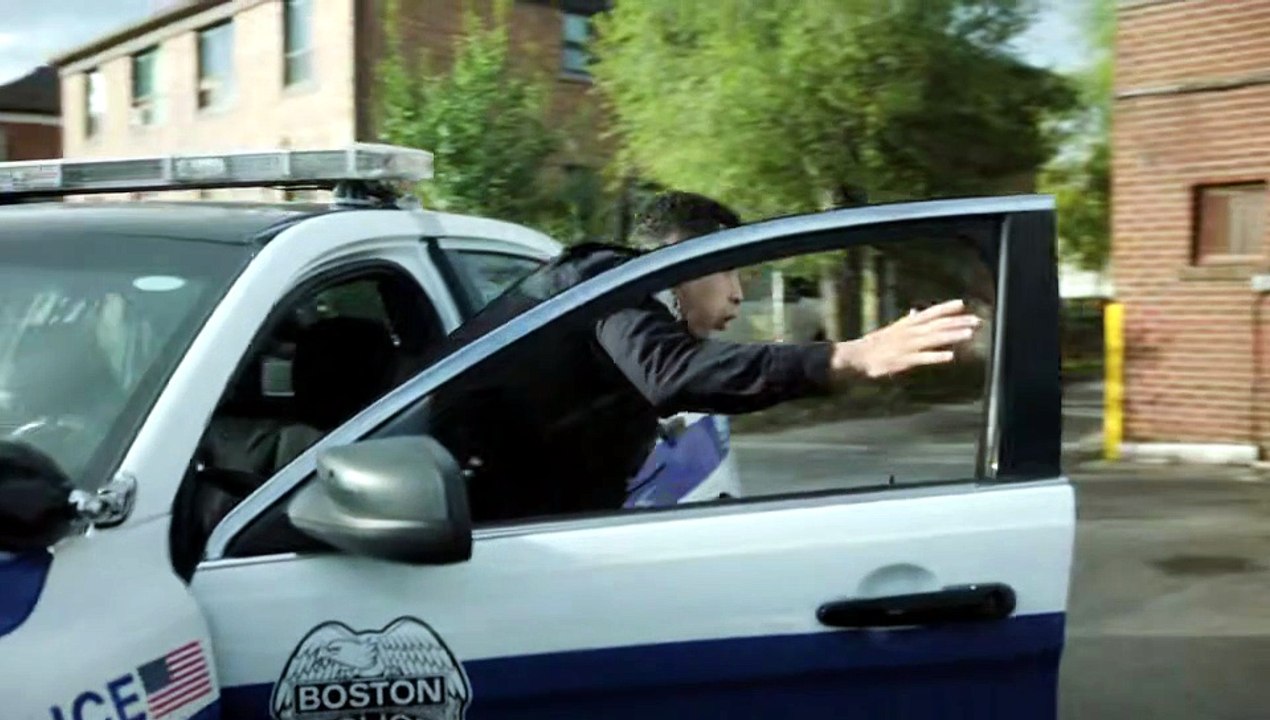 B o s t o n . B l u e . S 0 1 E 0 9 . 5 4 0 p . X 2 6 5 . A A C [Full ...