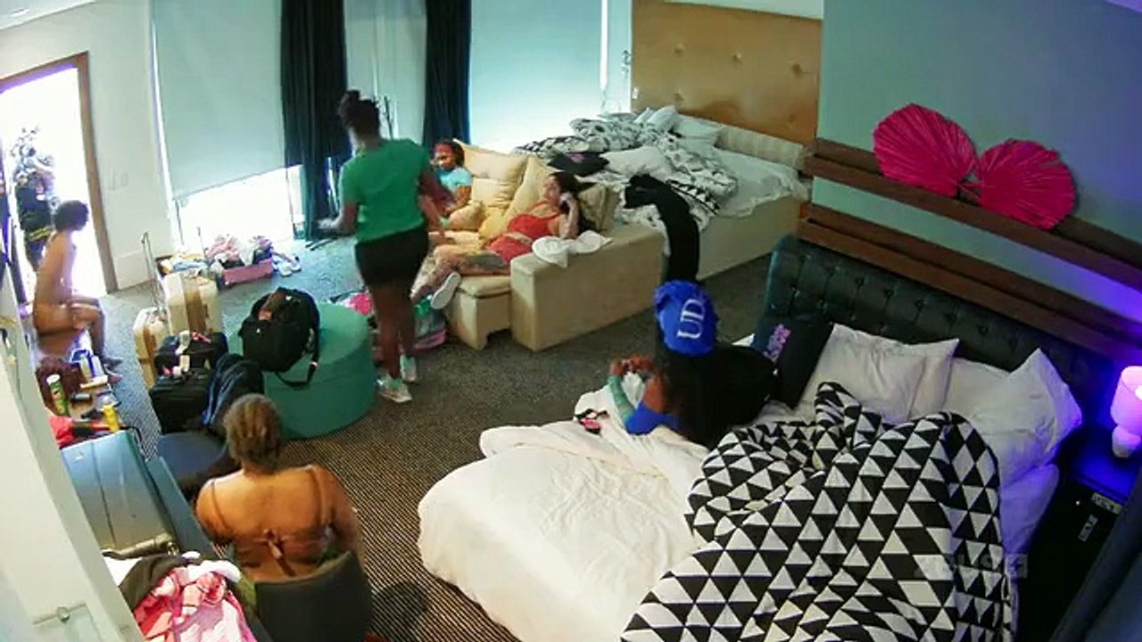Baddies Gone Wild - Season 1 Episode 03 Make Room [Full Movie] - video ...