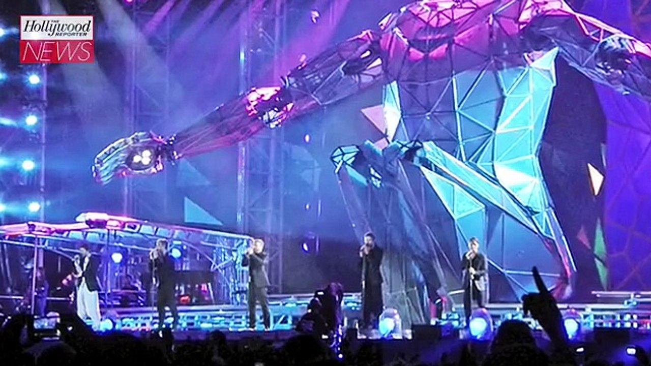 Taylor Swift Breaks Michael Jackson's Wembley Record, Sings "So Long ...