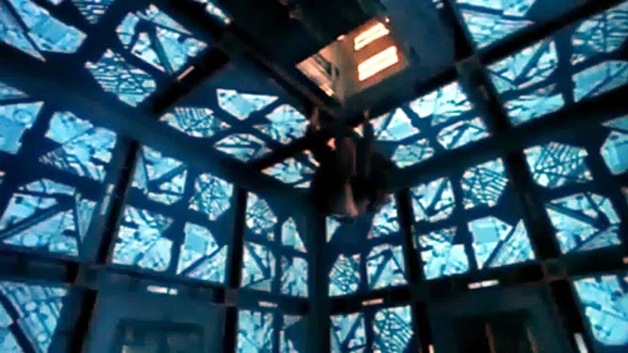 CUBE (1997) Trailer VO - HQ [Full Movie] - video Dailymotion