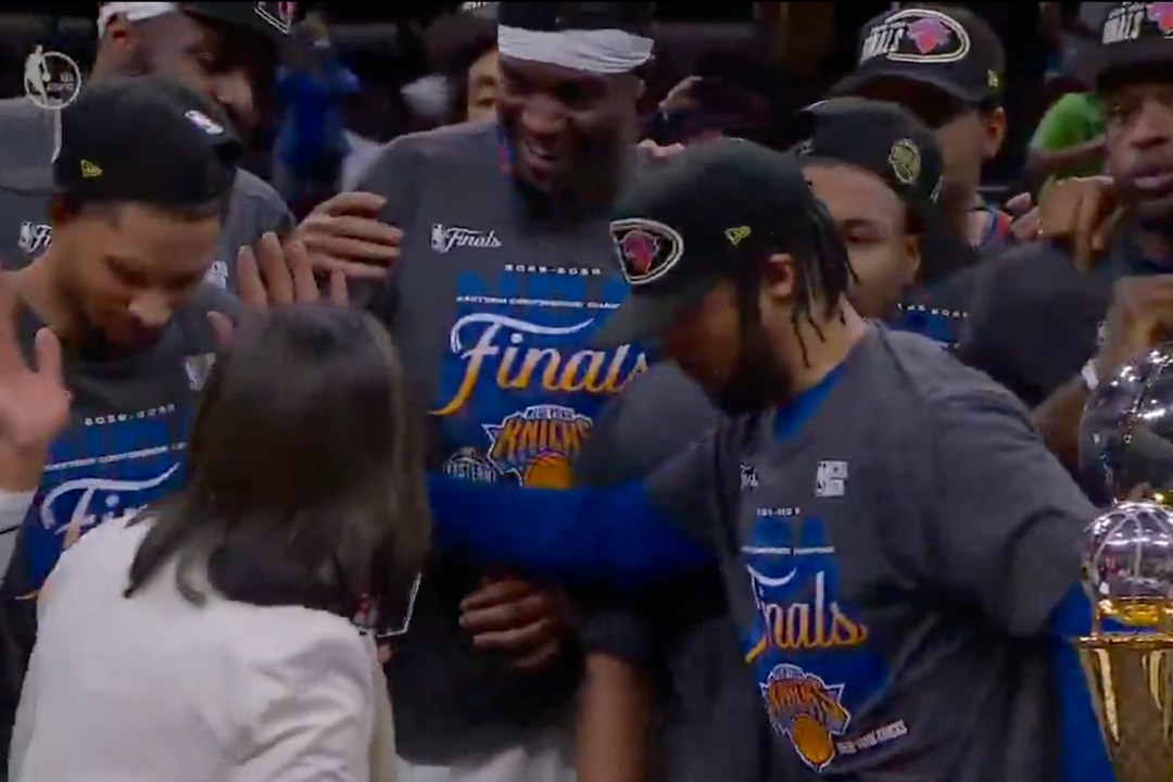 Jalen Brunson hilariously tells Josh Hart to move away during Knicks ...