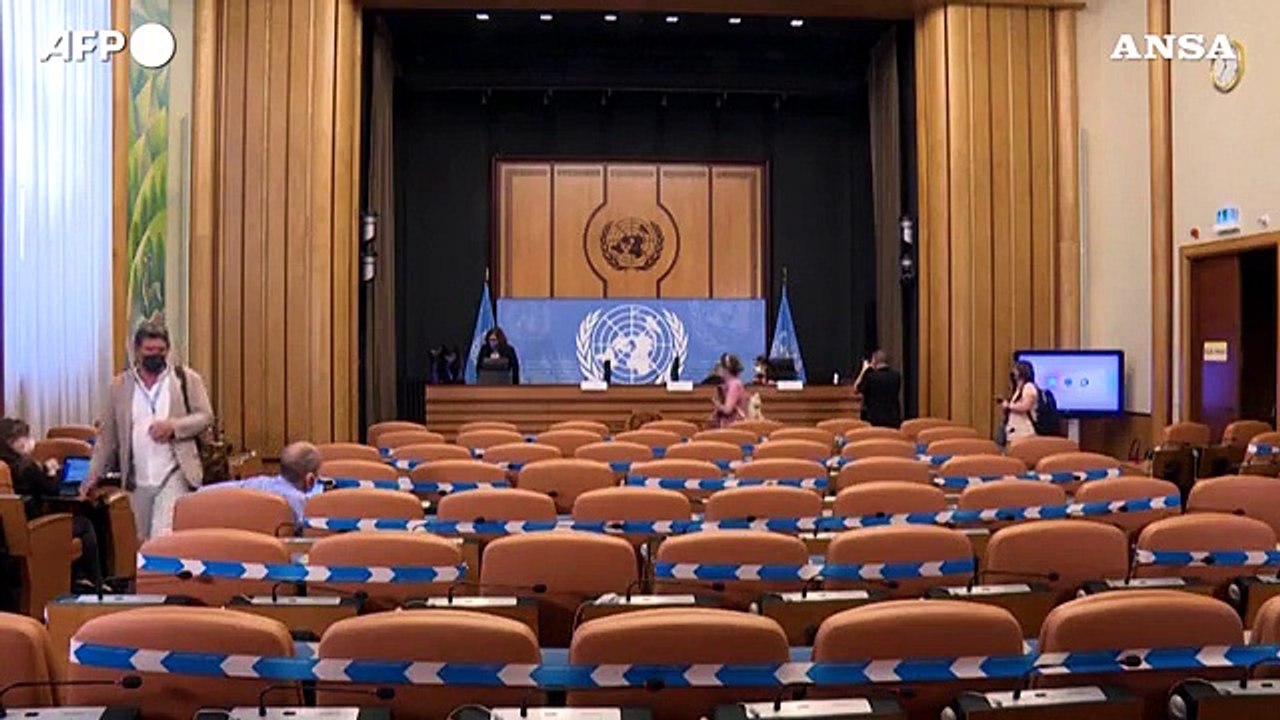 Covid: Onu, persi decenni sviluppo e 255milioni posti - Video Dailymotion