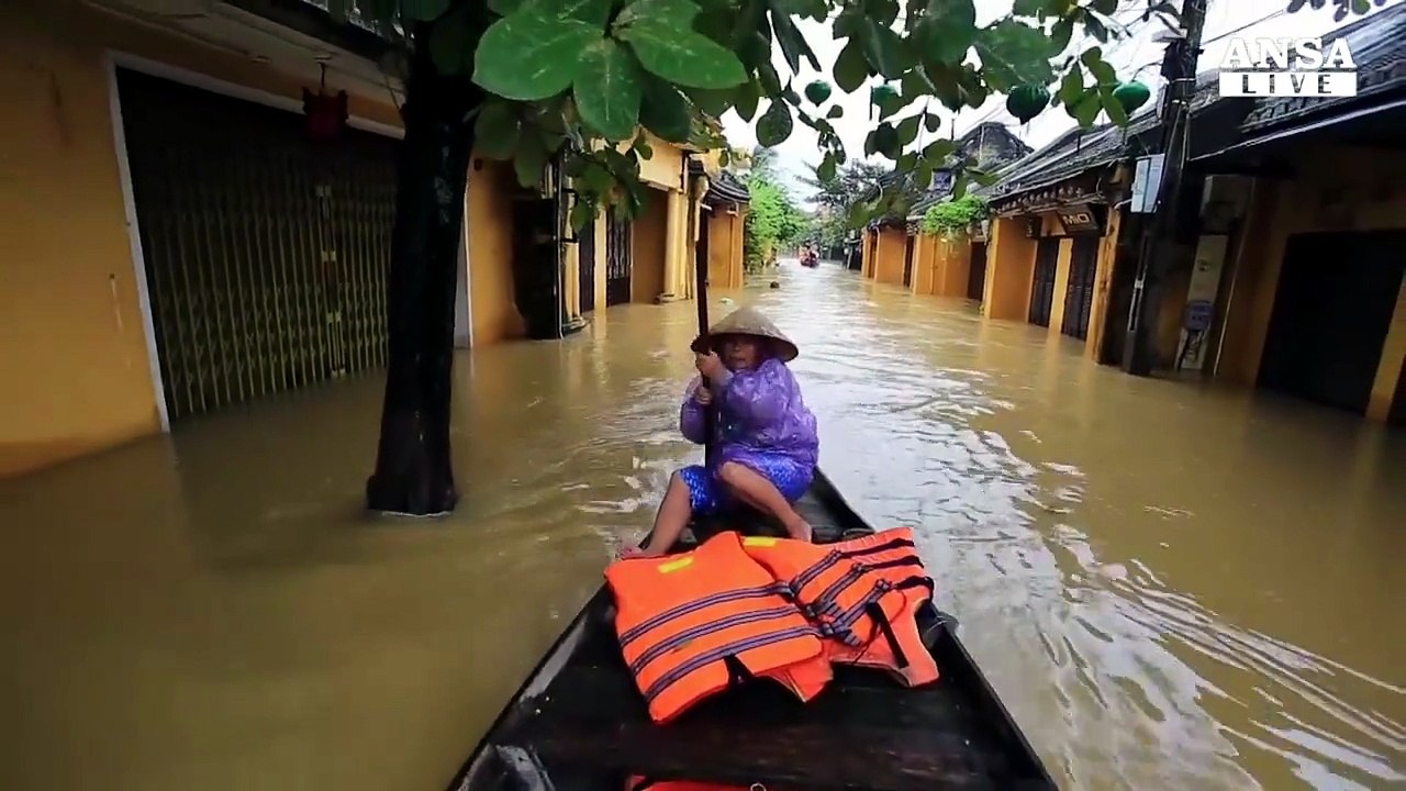 Vietnam: 27 morti e 22 dispersi per tifone Damney - Video Dailymotion