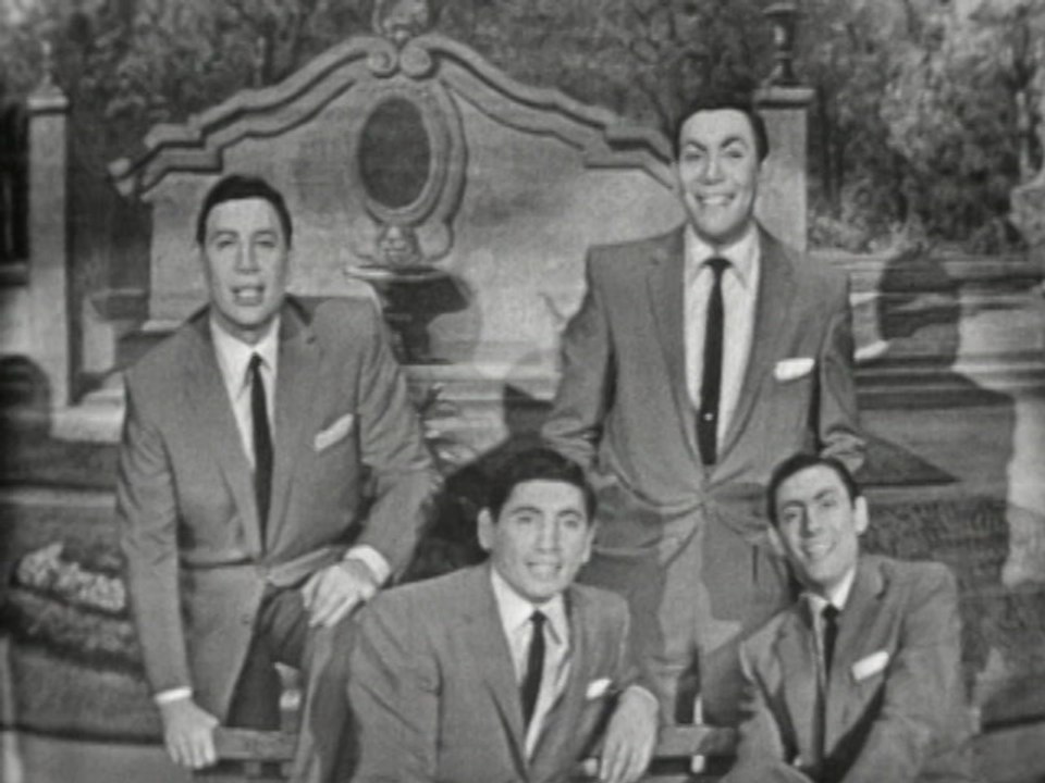 The Ames Brothers - The Naughty Lady Of Shady Lane (Live On The Ed ...