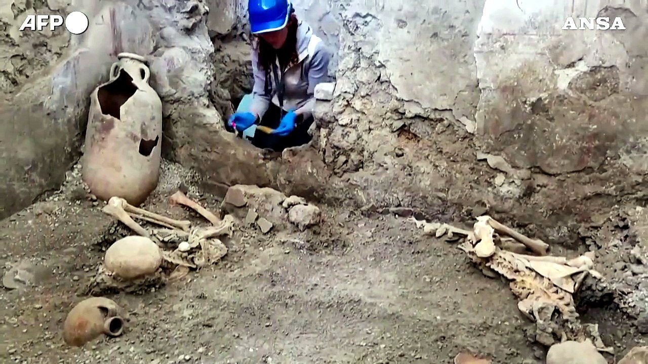 Rinvenuti a Pompei scheletri di due vittime del sisma concomitante all ...