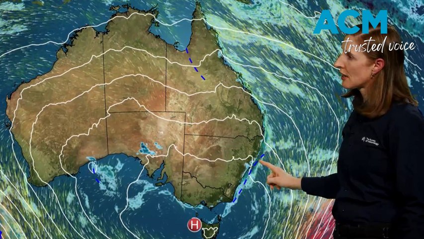 Showers for the east coast, late cold front in the south-west ...