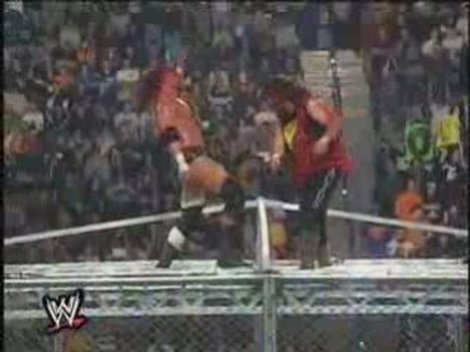 Triple H VS Mick Foley - Cage - The Best Match - wwe part 2 - Vidéo ...