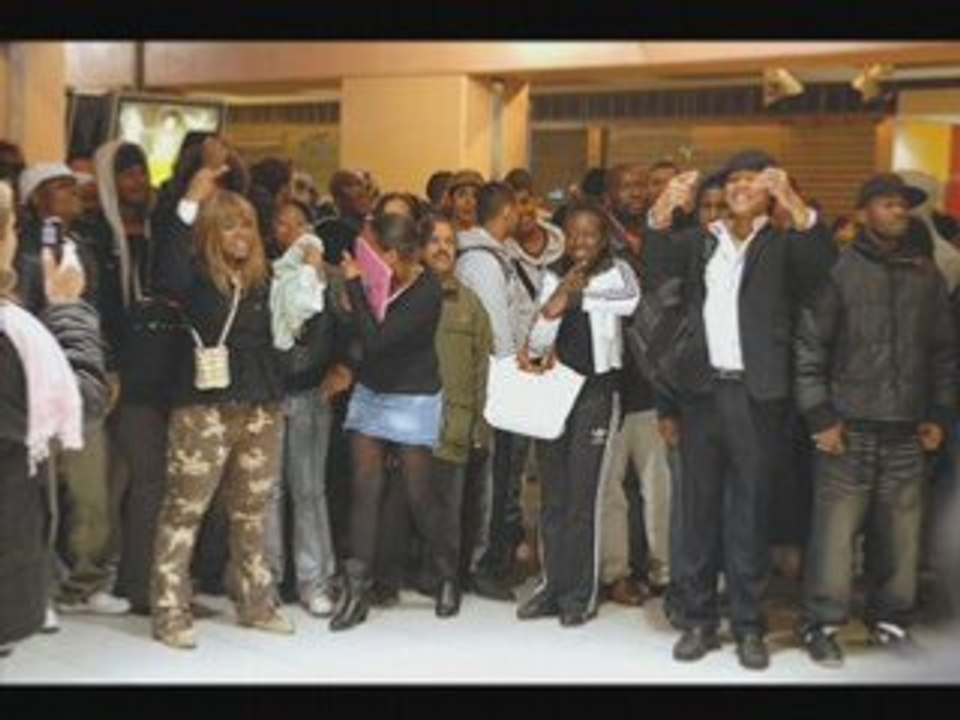 2pac vs rohff .. mixé par dj mosko .. new 2008 - Vidéo Dailymotion