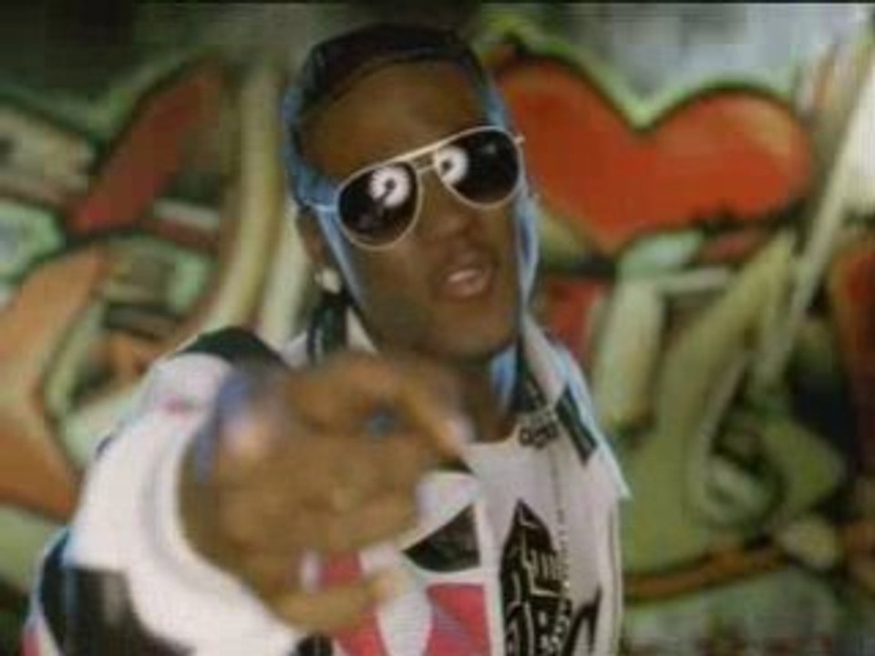 MIKE KENLI - LAISSE-MOI UNE CHANCE (NEW) - Vidéo Dailymotion