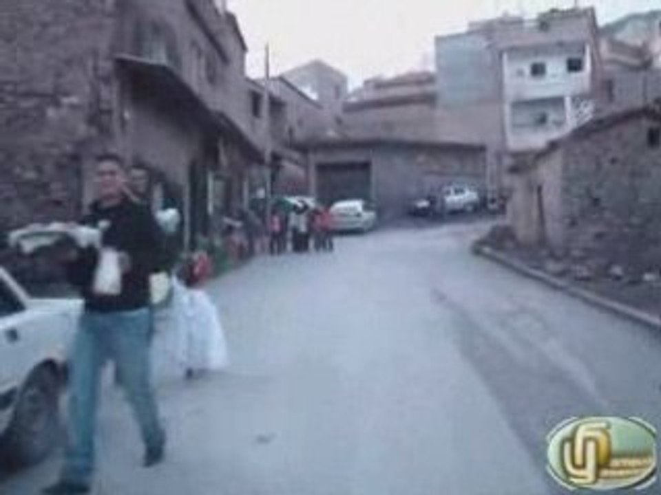 ighil ali(Svah l'aidh thamachtouhth a ighil ali) - Vidéo Dailymotion
