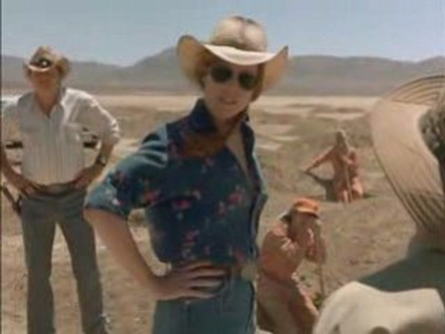 Sigourney Weaver Holes Excuse Me