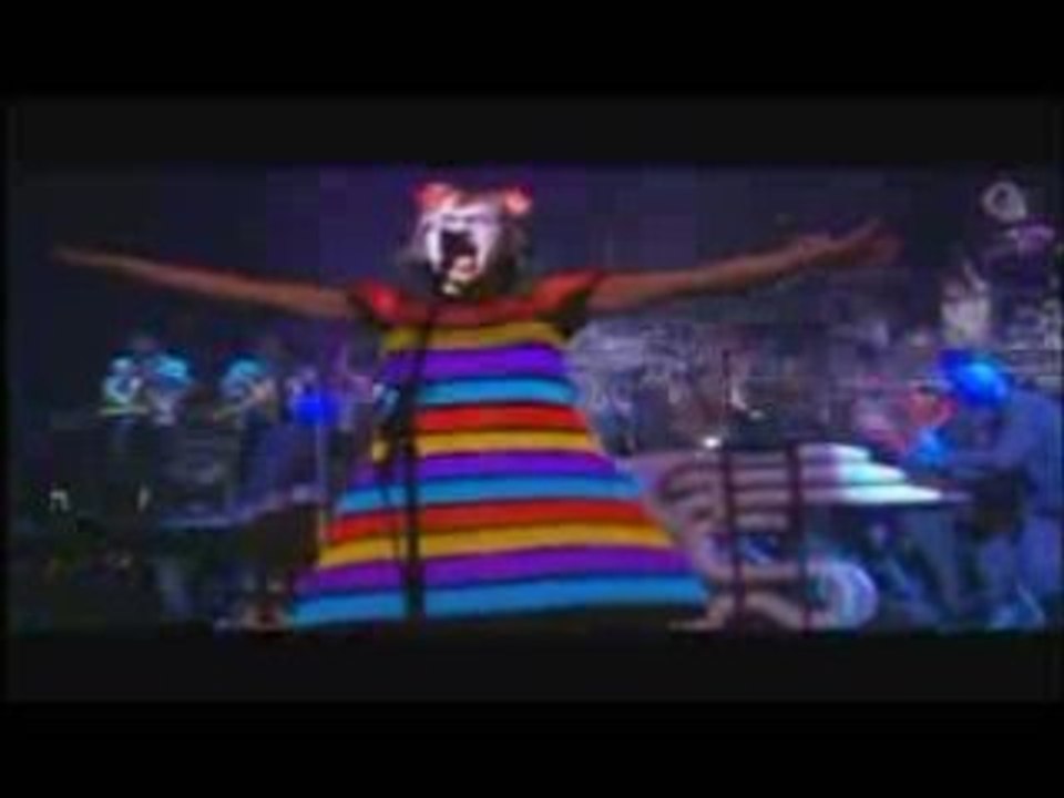 Blue Man Group & Venus Hum - I Feel Love - video Dailymotion