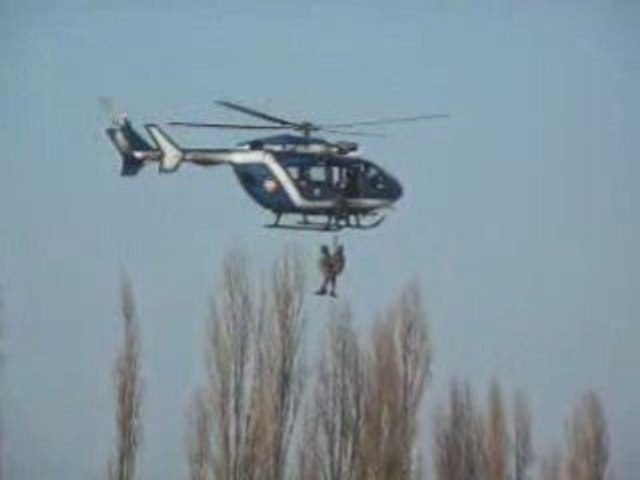 Vidéos de gdgfdg HELISECOURS - Dailymotion