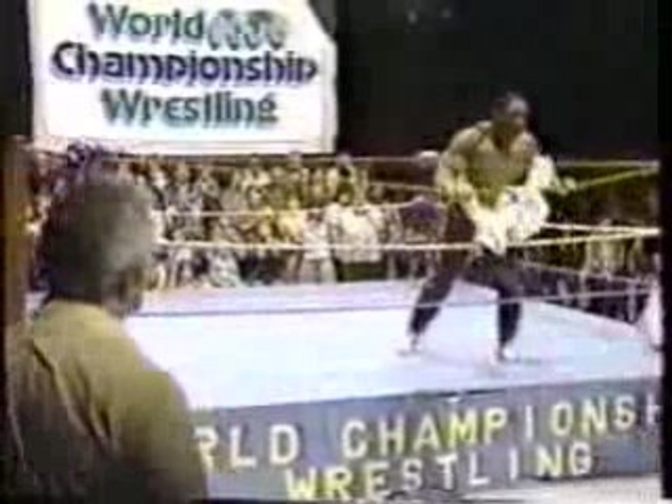 Gordon Solie Interviews Ric Flair & Tony Atlas - 1983 - Vídeo Dailymotion