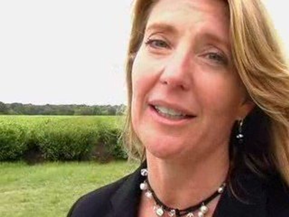 Tour Charleston Tea Plantation with Cindi Bigelow - video Dailymotion